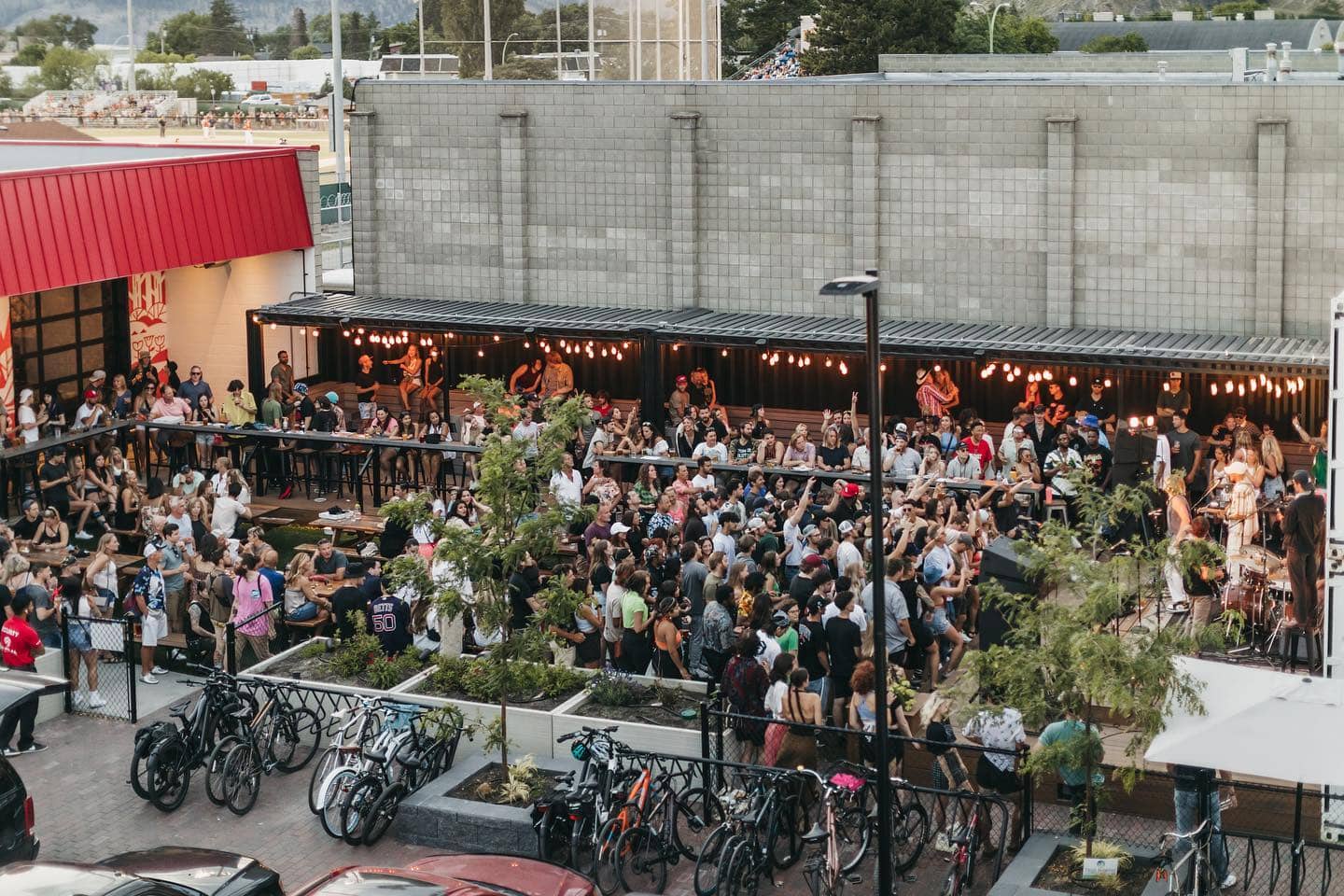 Red Bird Brewing - Craft Beer, Pizza & Live Music in Kelowna